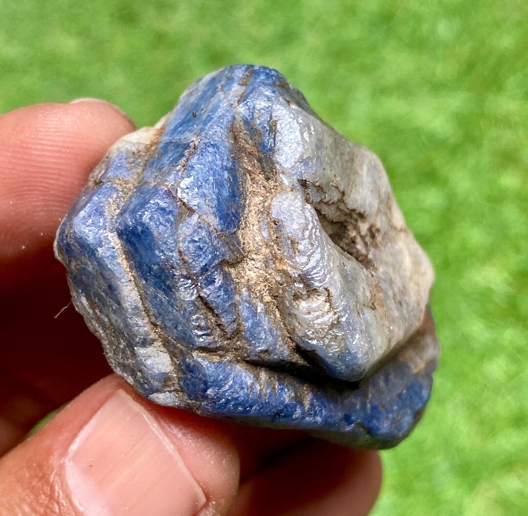 BLUE SAPPHIRE Rough Chunk Blue Sapphire Healing Crystal of Prosperity ...