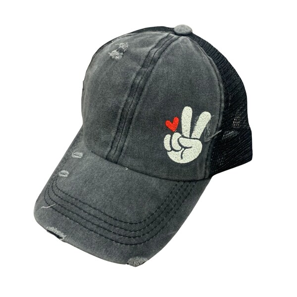 Love Hat - Etsy