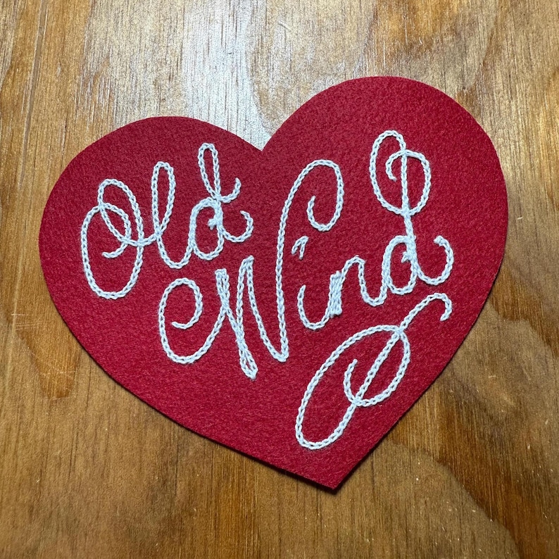 Custom Cursive Script Heart Patch - Embroidered Chainstitch Patch - Etsy