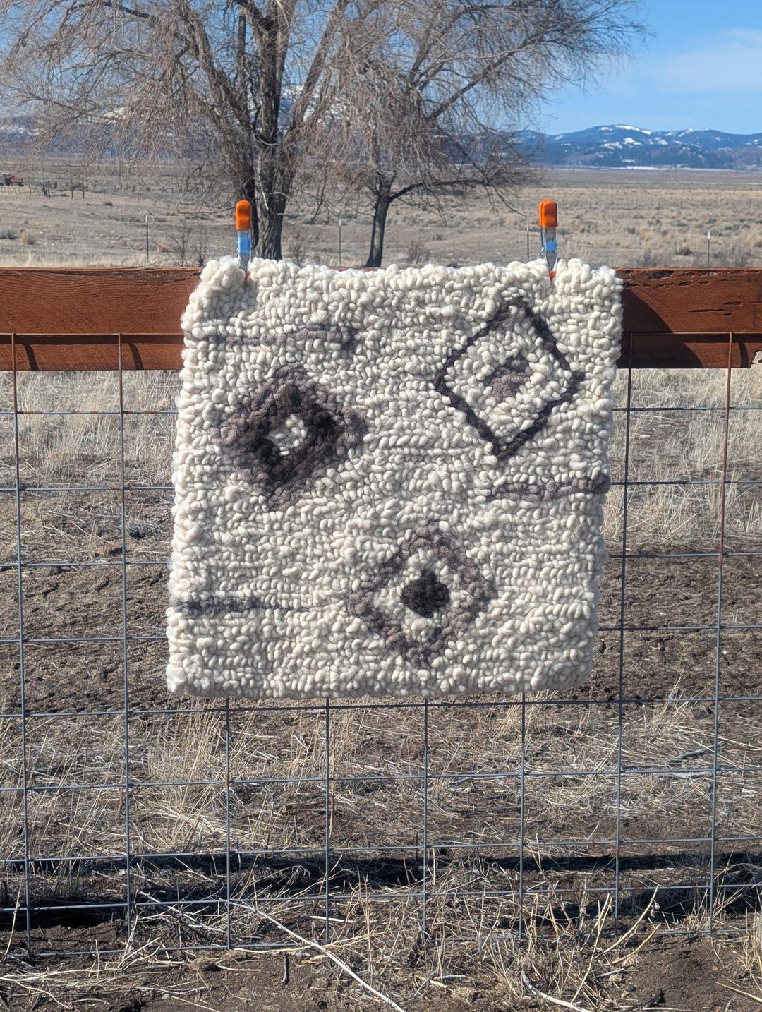 White Diamond Pulled Wool Saddle Pad 33"x33" - Etsy