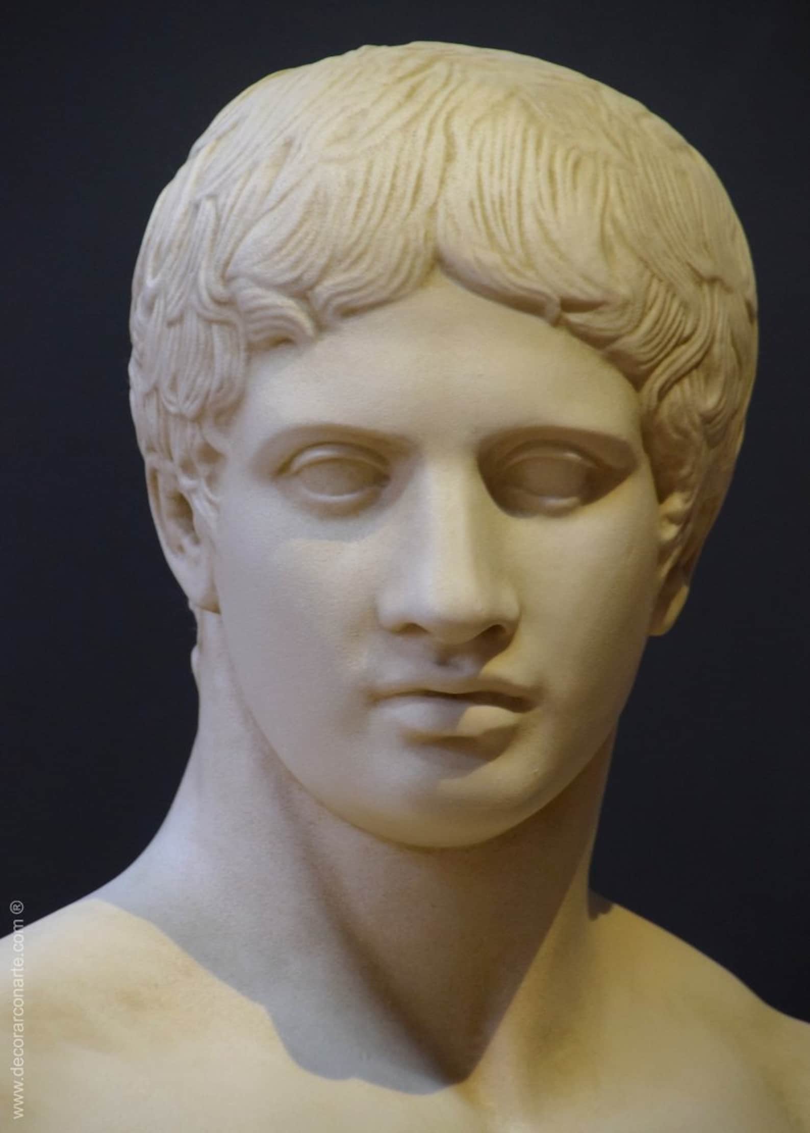 Sculpture of Doryphorus by Polykleitos.202 Cm. Handmade. Garden ...