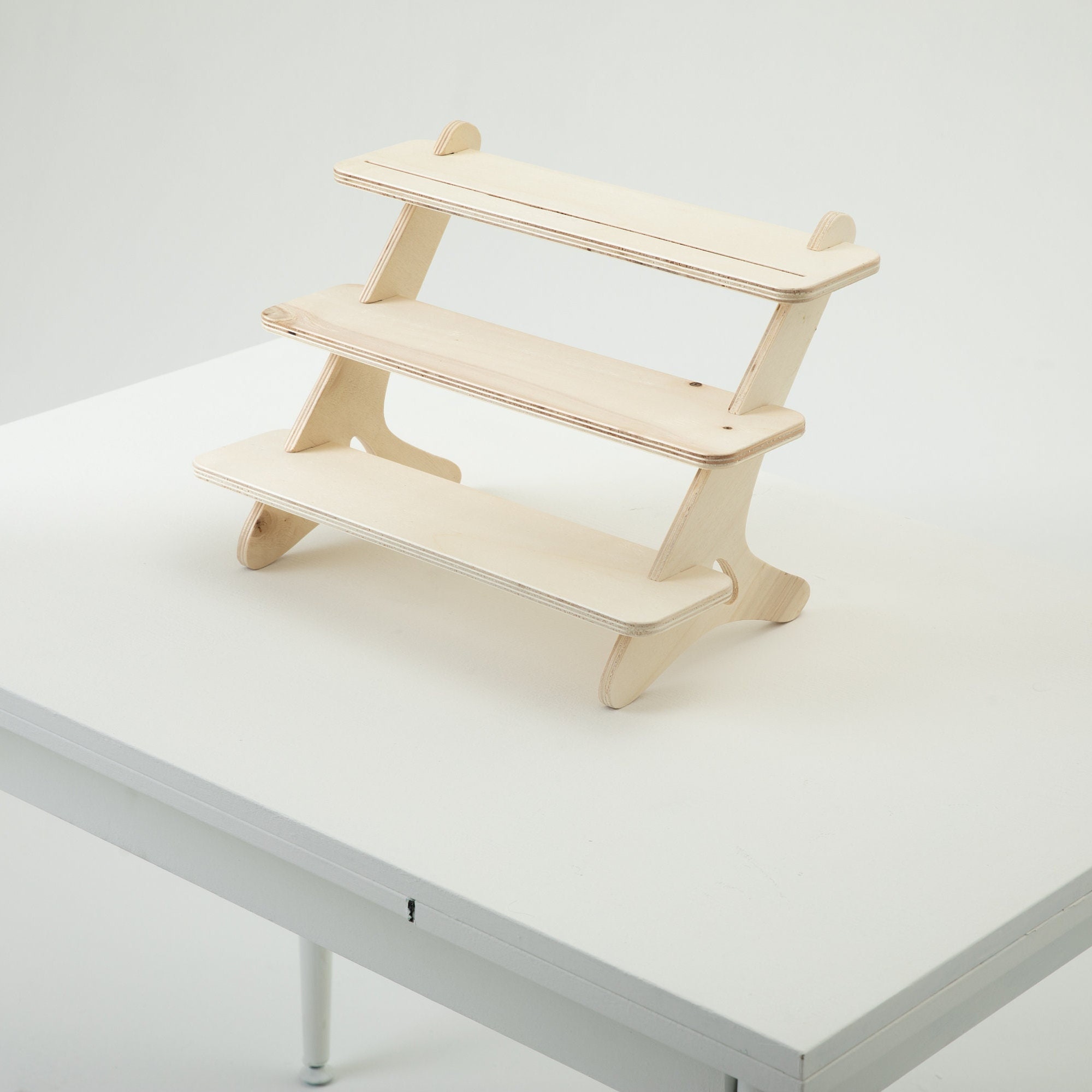 Pebble Step, Wooden Shelf, Tiered Display, Retail Display, Collapsible ...