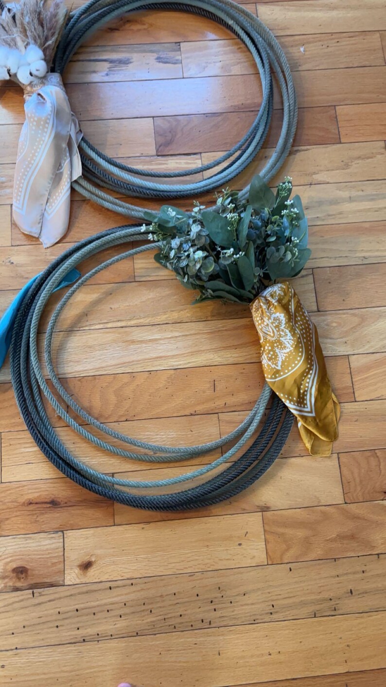 Lariat Lasso Wreath - Etsy