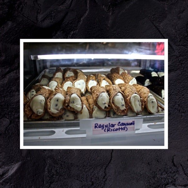 Cannoli - Etsy