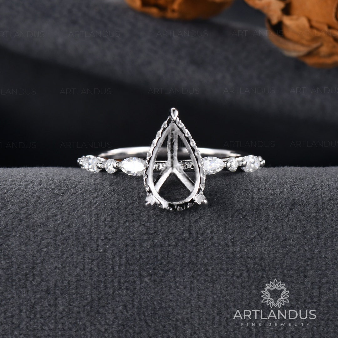 White Gold Pear Shaped Ring Setting Without Center Stone Semi Mount ...