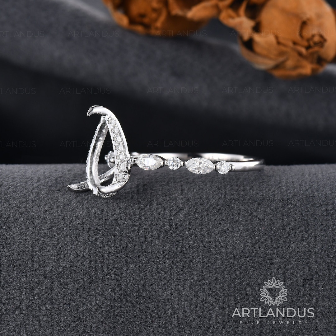 White Gold Pear Shaped Ring Setting Without Center Stone Semi Mount ...