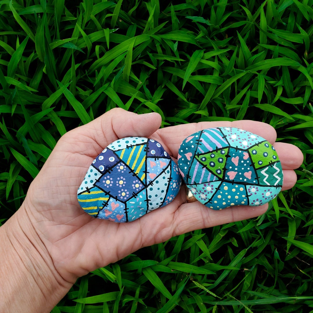 Pocket Hug and Kiss Patchwork Quilt Painted Rocks (set of 2) - Etsy