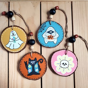 Retro Hippie Halloween Wood Slice Ornaments (set of 4), Groovy ...
