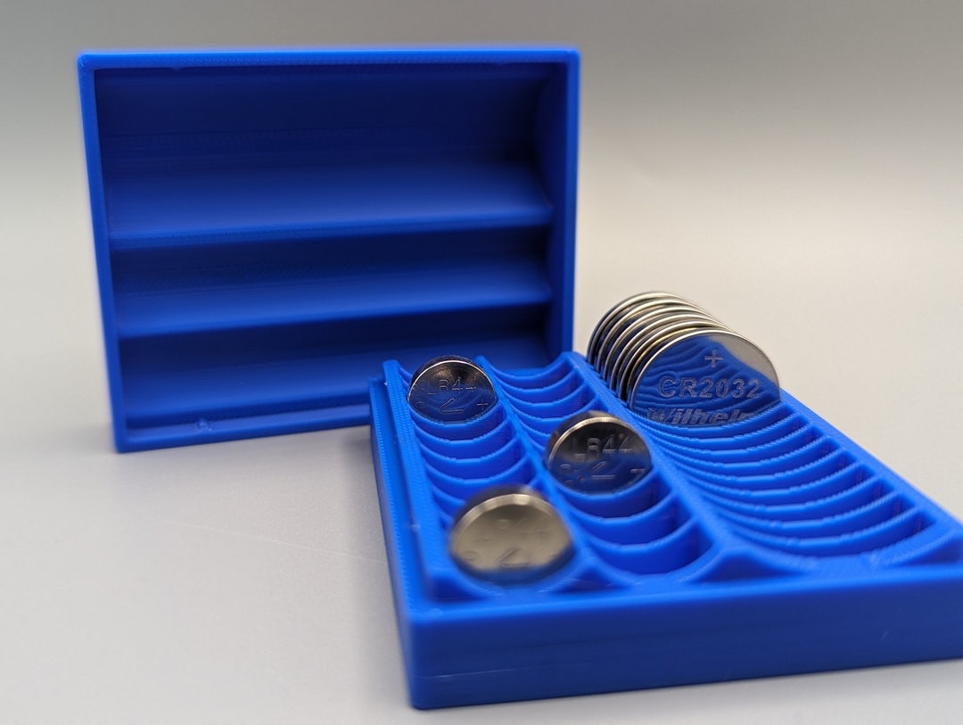 Pocket-sized Button Cell Storage Organizer. Self-closing Battery Box ...