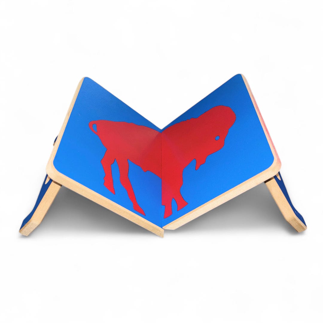 Red Buffalo Smash Table: Handmade MDF Bills Mafia Fan Decor - Etsy