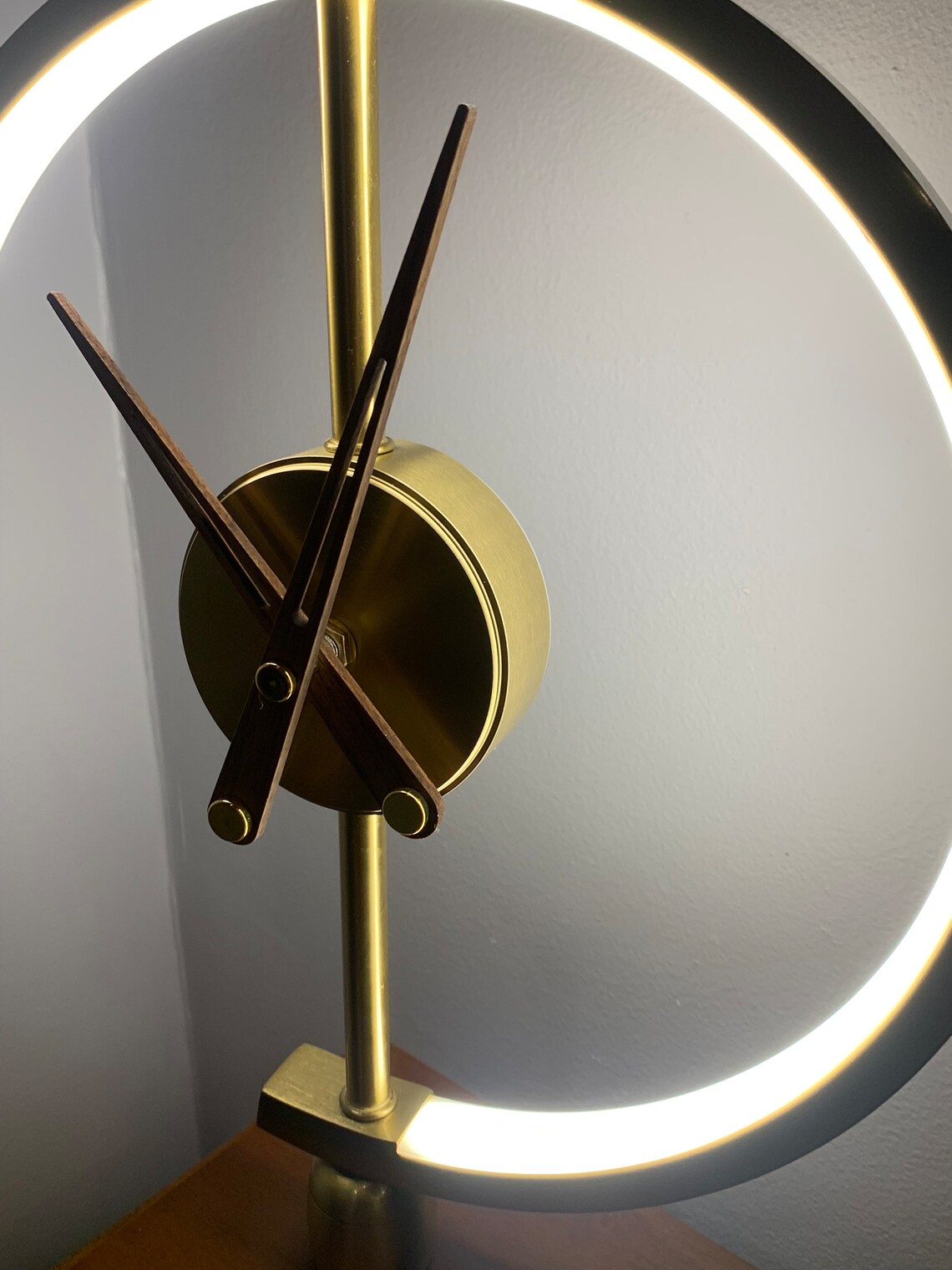 Modern LED Clock Shaped Table Lamp - Phone Charging - USB - Function ...