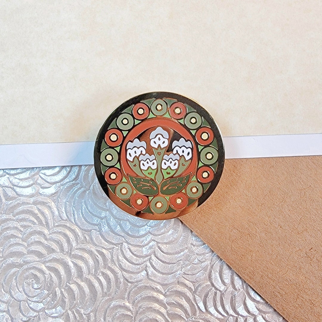 Balintawak | Filipino Enamel Pin | Sumpa Kita Collection - Etsy