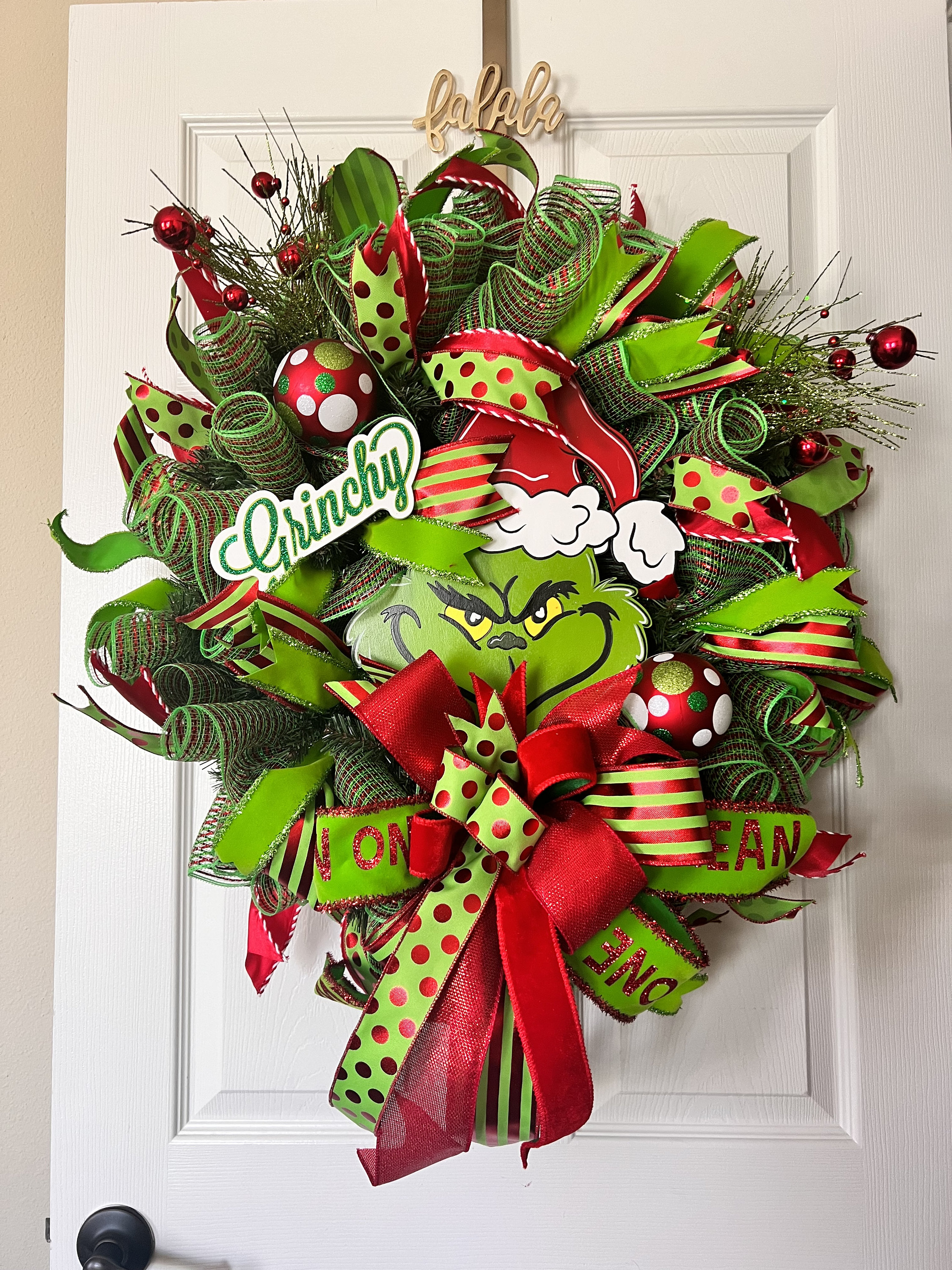 Grinch Inspired Wreath - Etsy