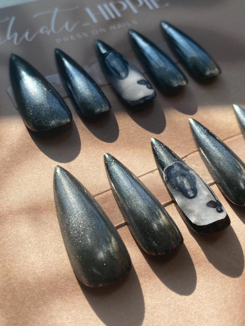 Vibranium With SZA and Kendrick Lamar Press on Nails XL Stiletto - Etsy