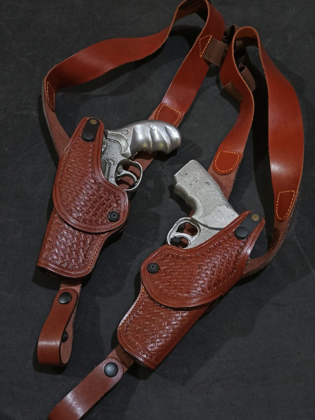 K068-R Two Gun Shoulder Holster for 357 Magnum & Similar Revolvers With ...