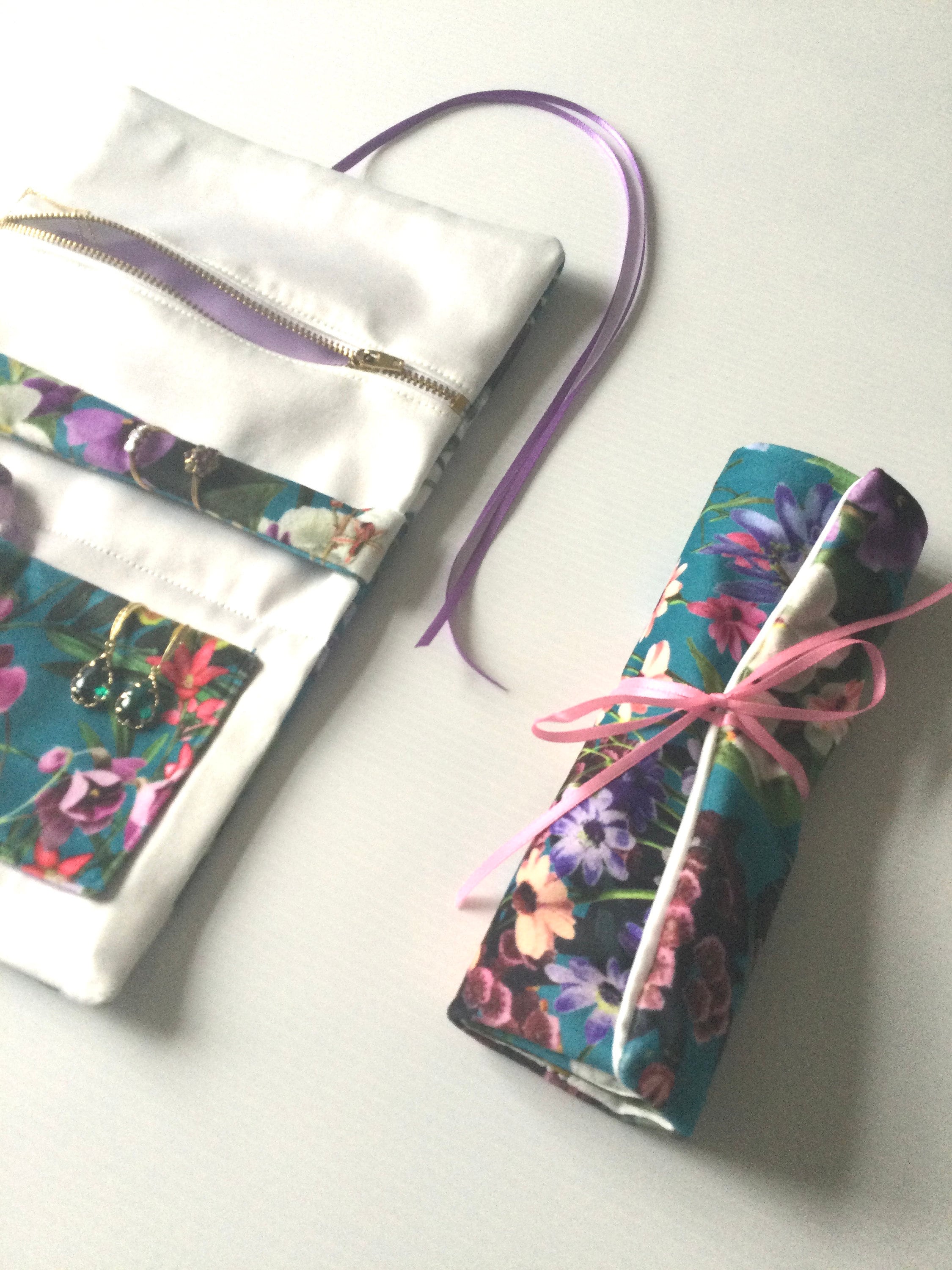 Luxury Velvet Jewellery Wrap, Floral Print Velvet Jewelry Roll, Velvet ...