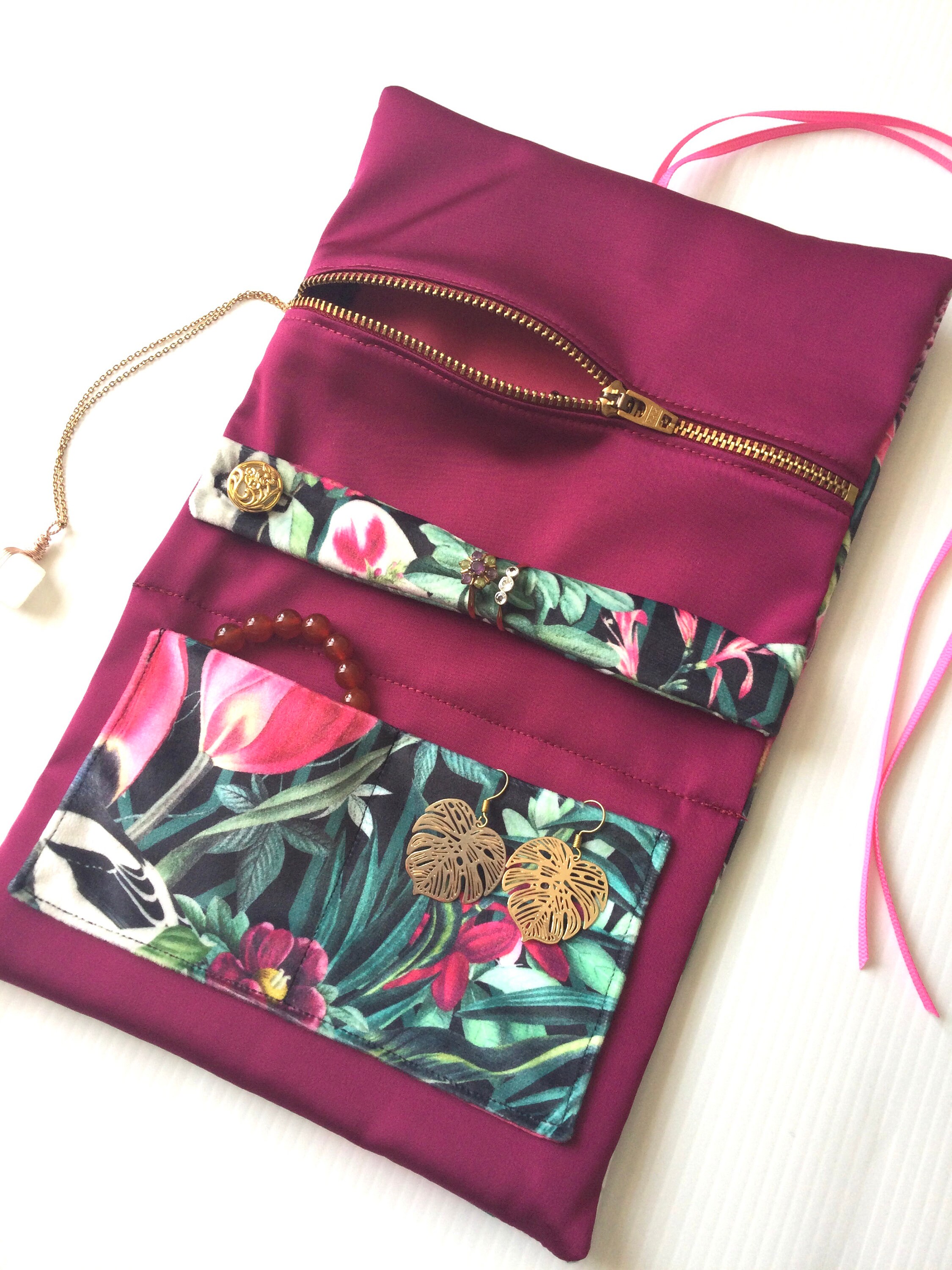 Luxury Velvet Jewellery Wrap, Botanical Print Velvet Jewelry Roll ...