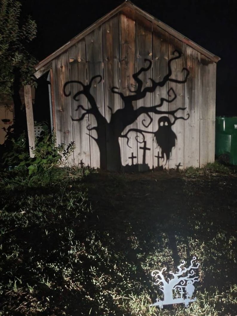 Halloween Spooky Tree Yard Art Graveyard Shadow Caster - Etsy