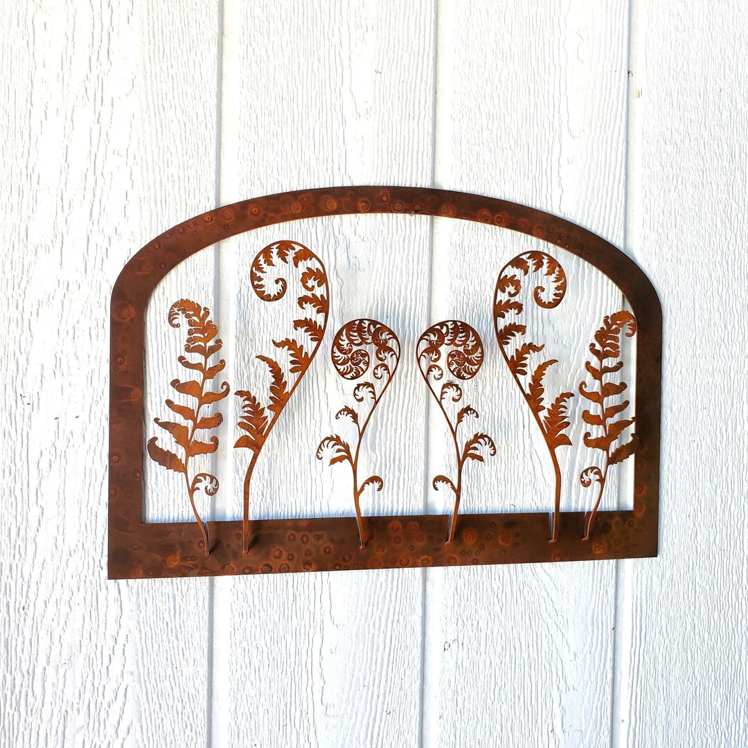 Rusted Metal Fiddlehead Fern Wall Art Decoration Statement Piece ...