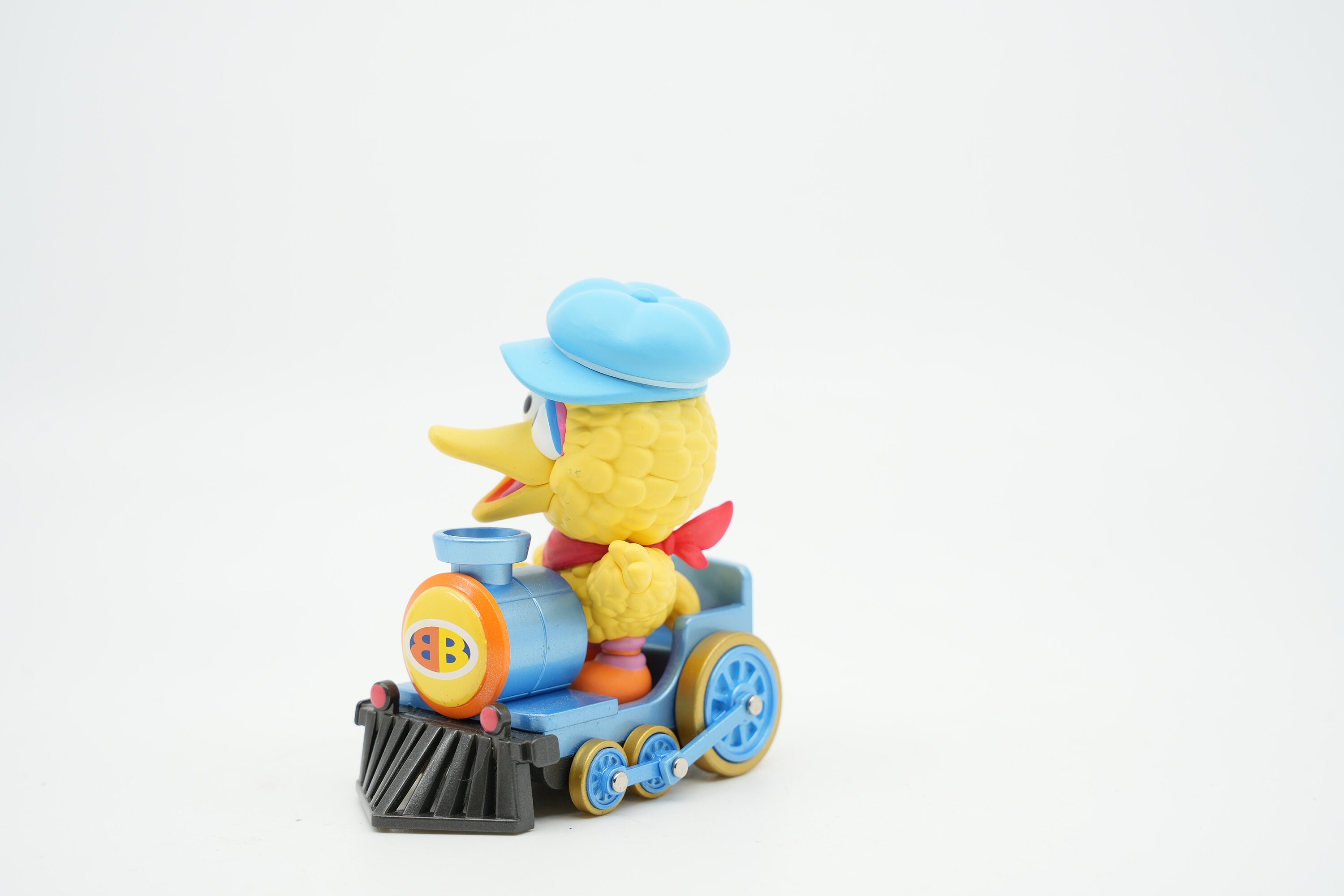 Popmart Sesame Street sesame Street Pino in Vehicle Collectible Item ...