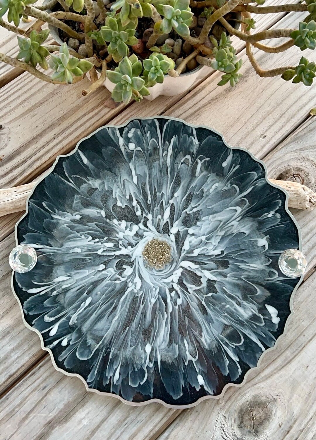13” Round Resin Tray - Etsy