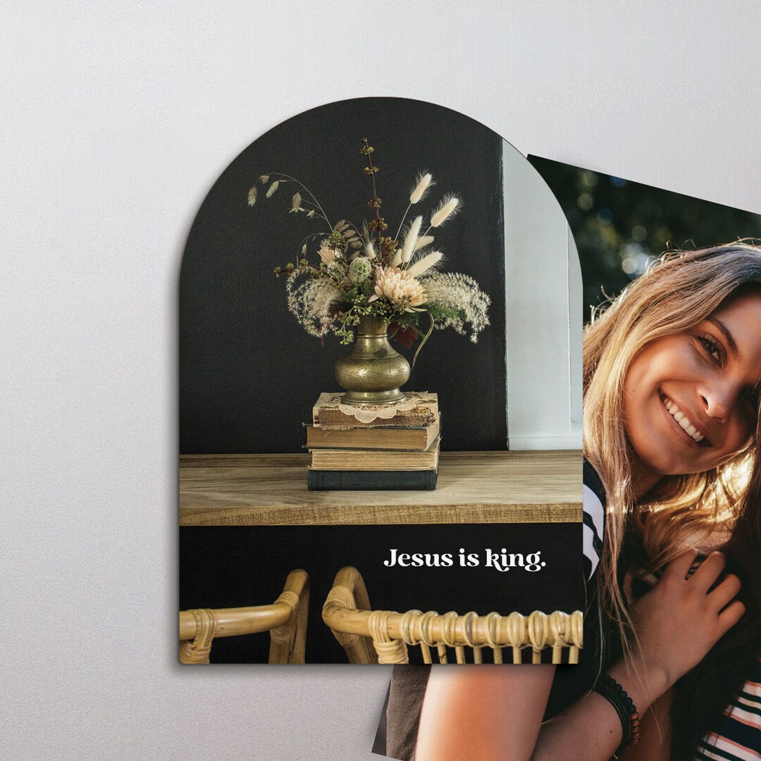 Jesus is King Magnet Dome-shaped Refrigerator Magnet Inspirational ...