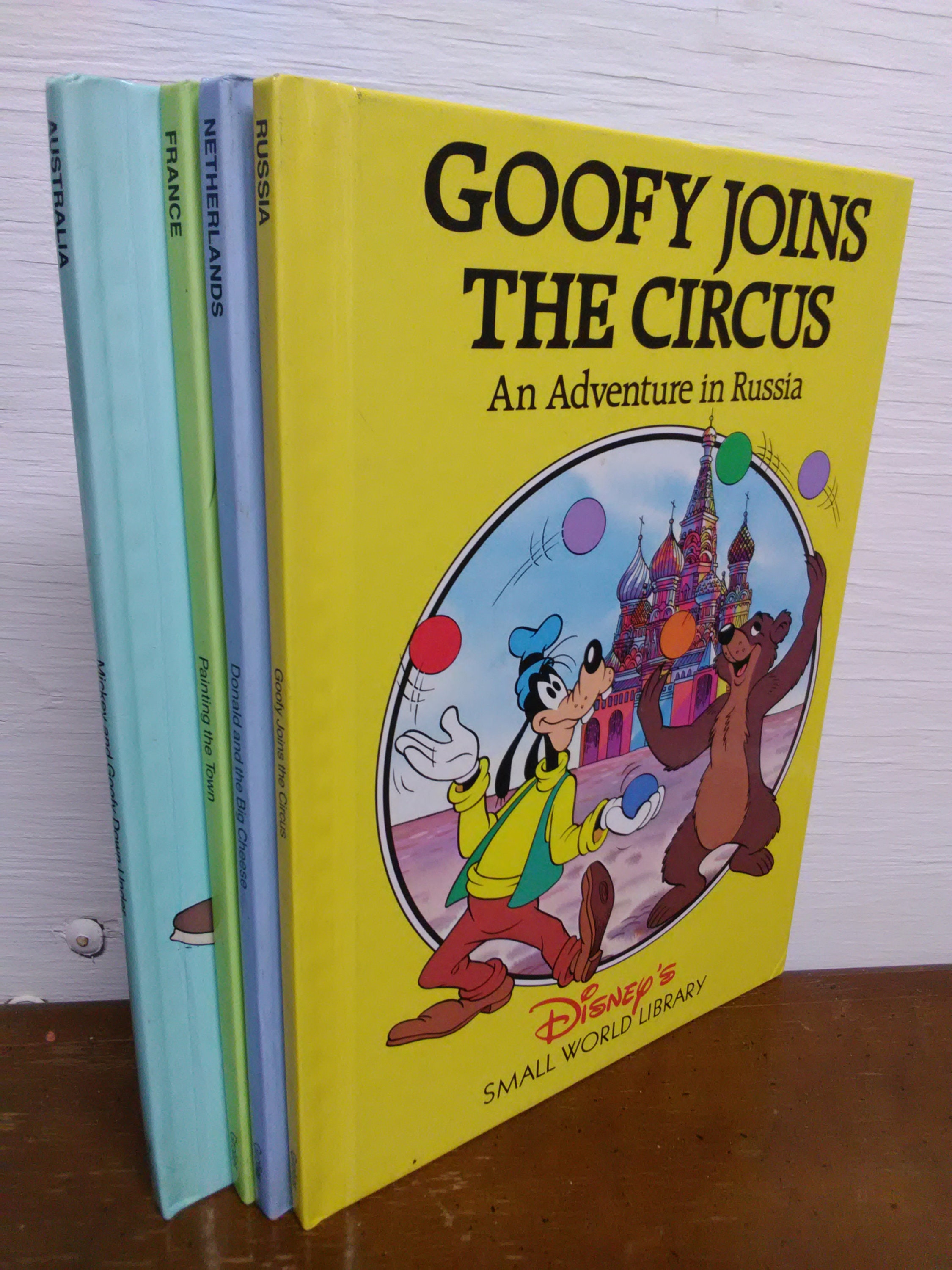 Vintage Set of 4 Disney's Small World Library Donald - Etsy