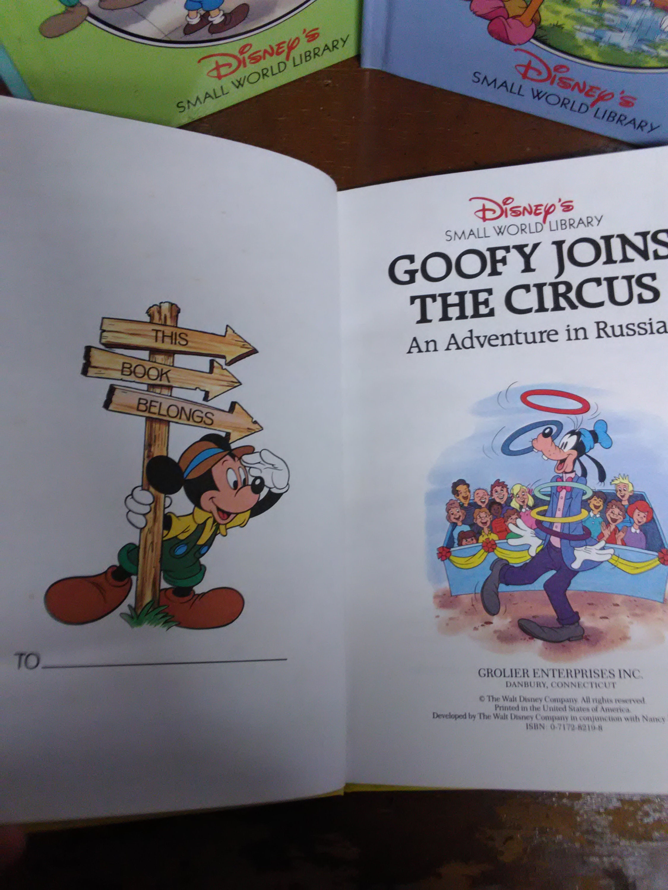 Vintage Set of 4 Disney's Small World Library Donald - Etsy