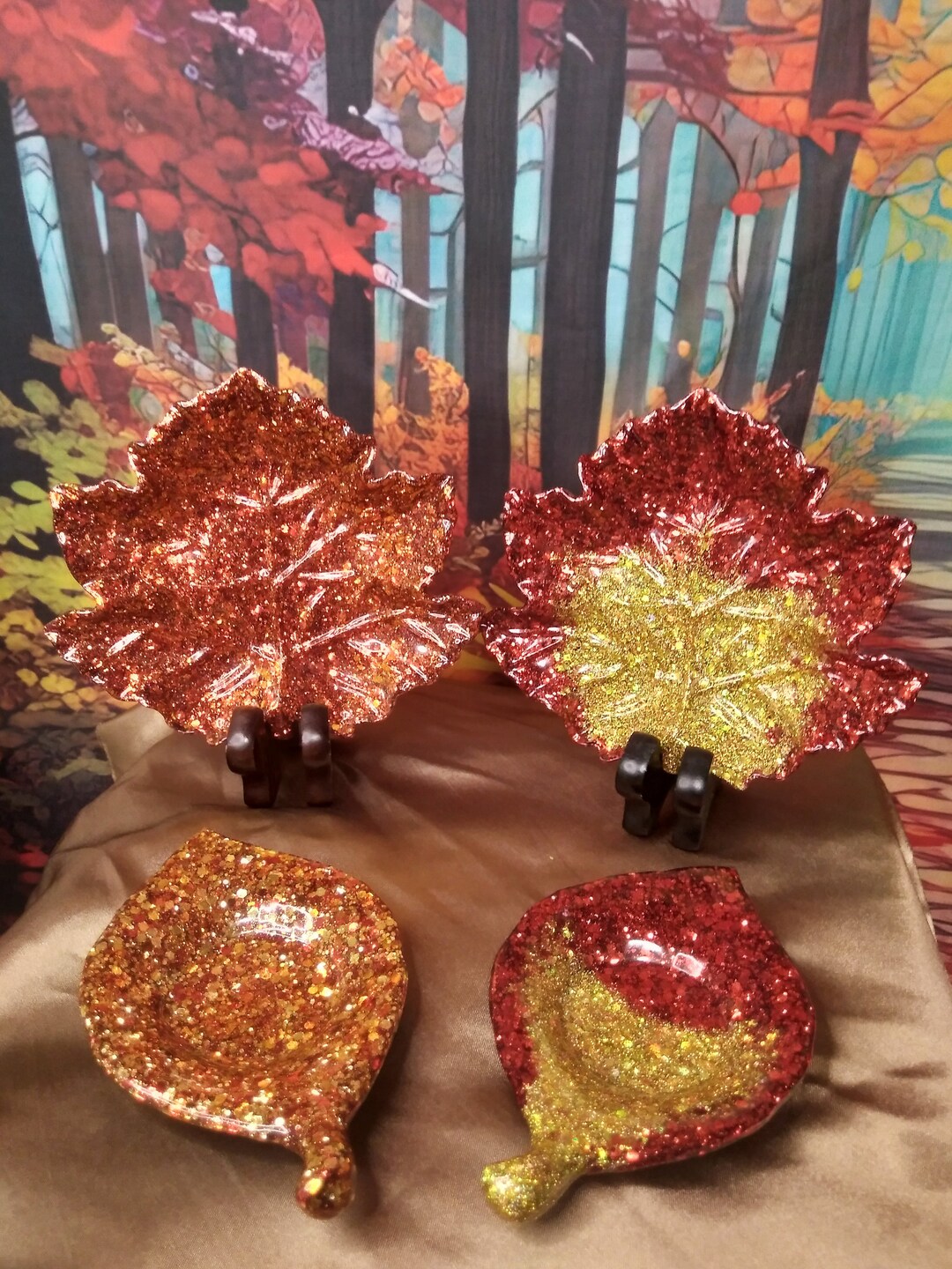 Leaf Trays, Autumn Themed Glitters, Functional Art Pieces, Vibrant ...