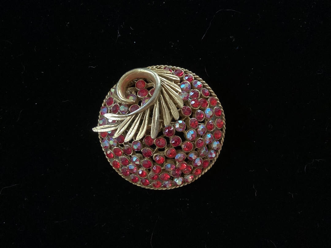 Vintage Signed BSK Rubyred Rhinestone Brooch - Etsy