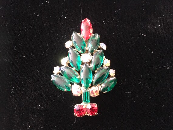 Vintage Rare Christmas Tree pin. - Gem