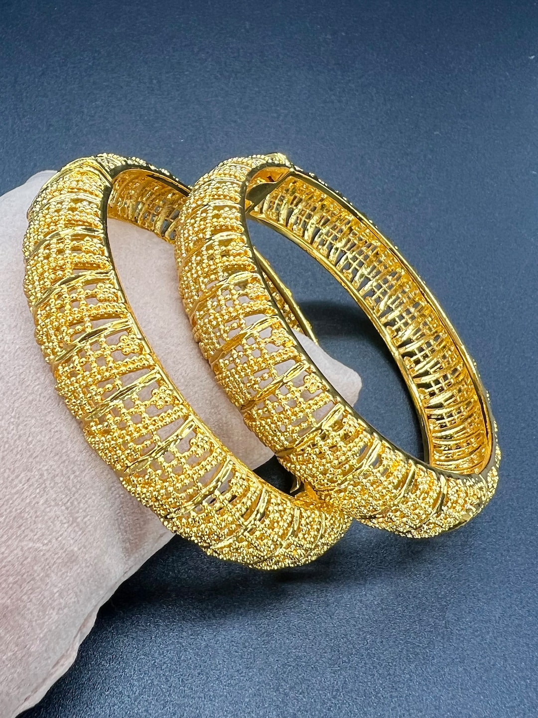 22k 22ct 22 Carat Dubai Gold Filled Set of 2 Ladys Gold Bangles Bracelet Size 2.6 76grams Ref 521 Etsy