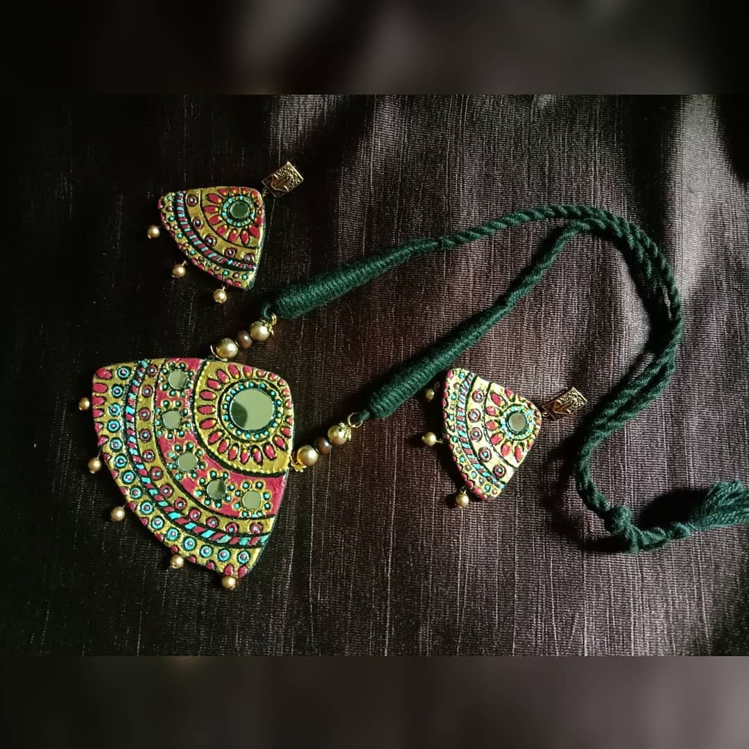 CRISTMAS Jewelryhandmade Mirror Work Necklace Set: Bollywood Dangle ...