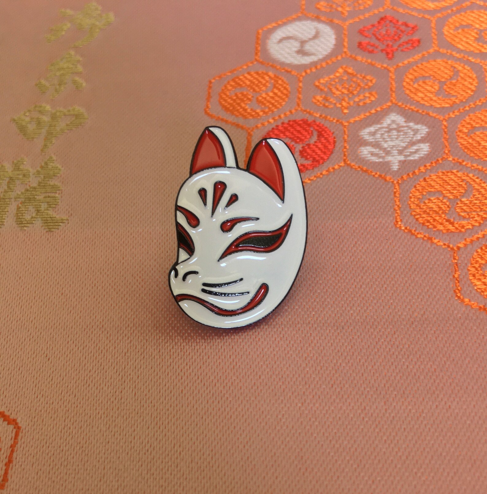 Kitsune Mask Enamel Pin - Etsy