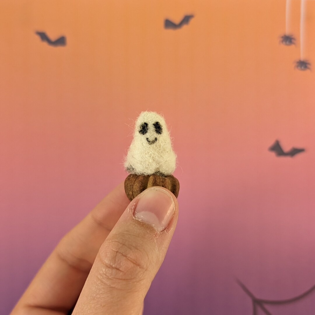 Mini Needle Felted Ghost, Halloween Handmade Decoration, Printers Tray ...