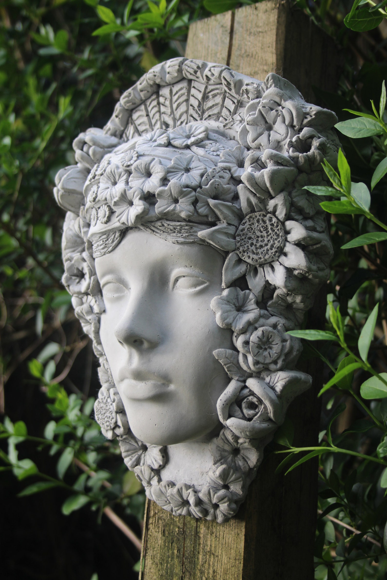 Flora the Goddess of Roman Flowers Gardens and Spring. Garden - Etsy UK