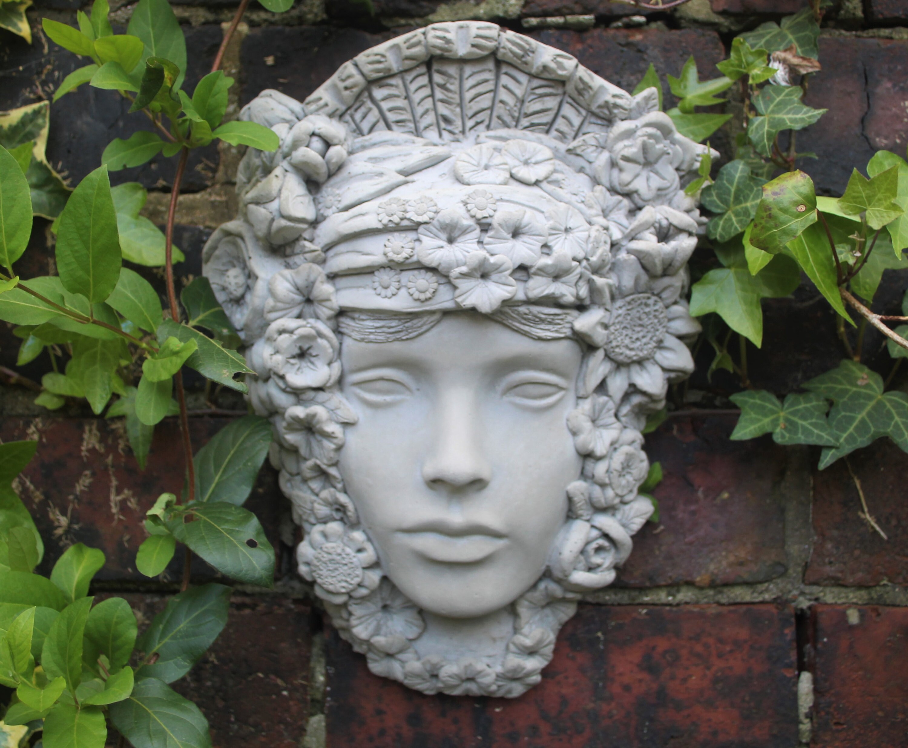 Flora the Goddess of Roman Flowers Gardens and Spring. Garden - Etsy UK