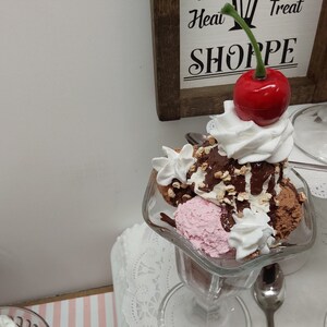 Fake Hot Fudge Sundae Neapolitan Sundae Ice Cream Bar Décor Summer ...