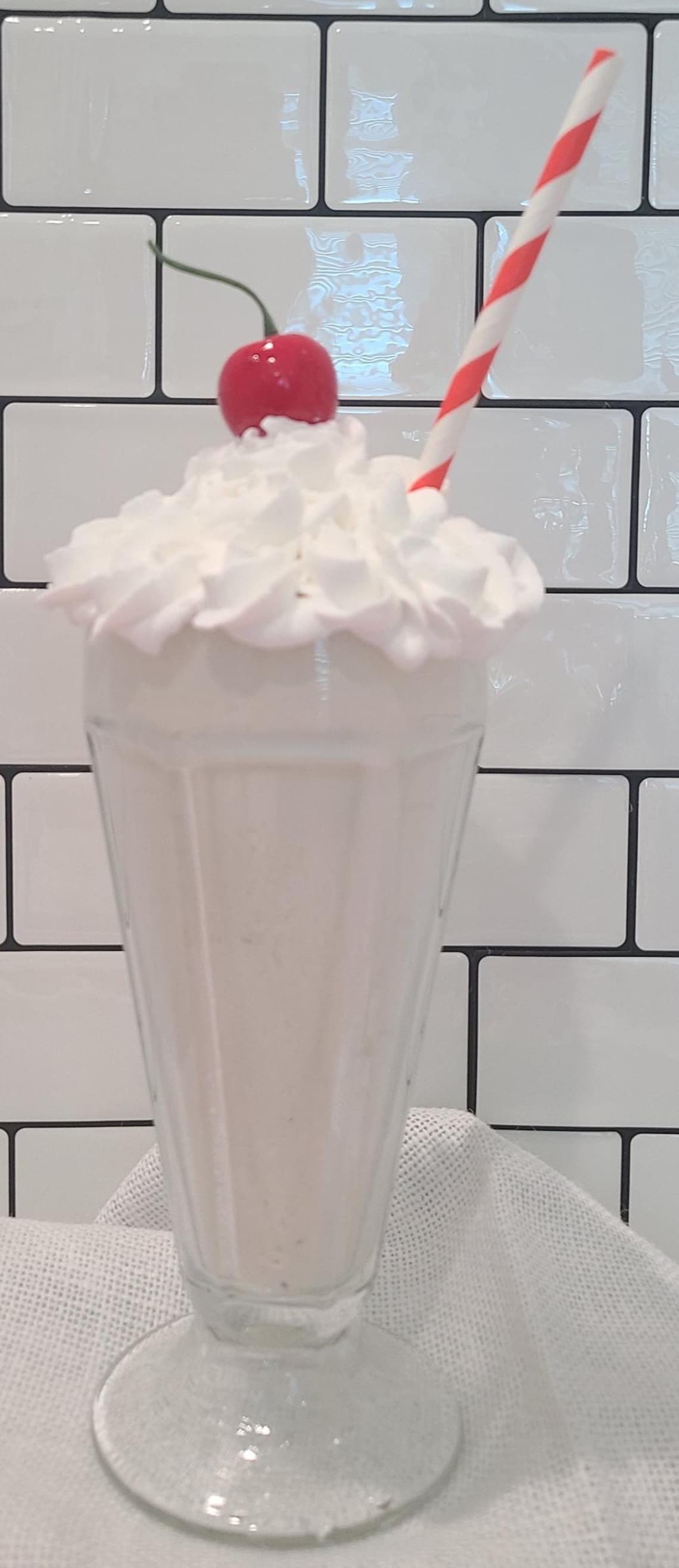 Fake Vintage Milkshake \ Car Hop Milkshake \fake Malt \ Retro Diner ...