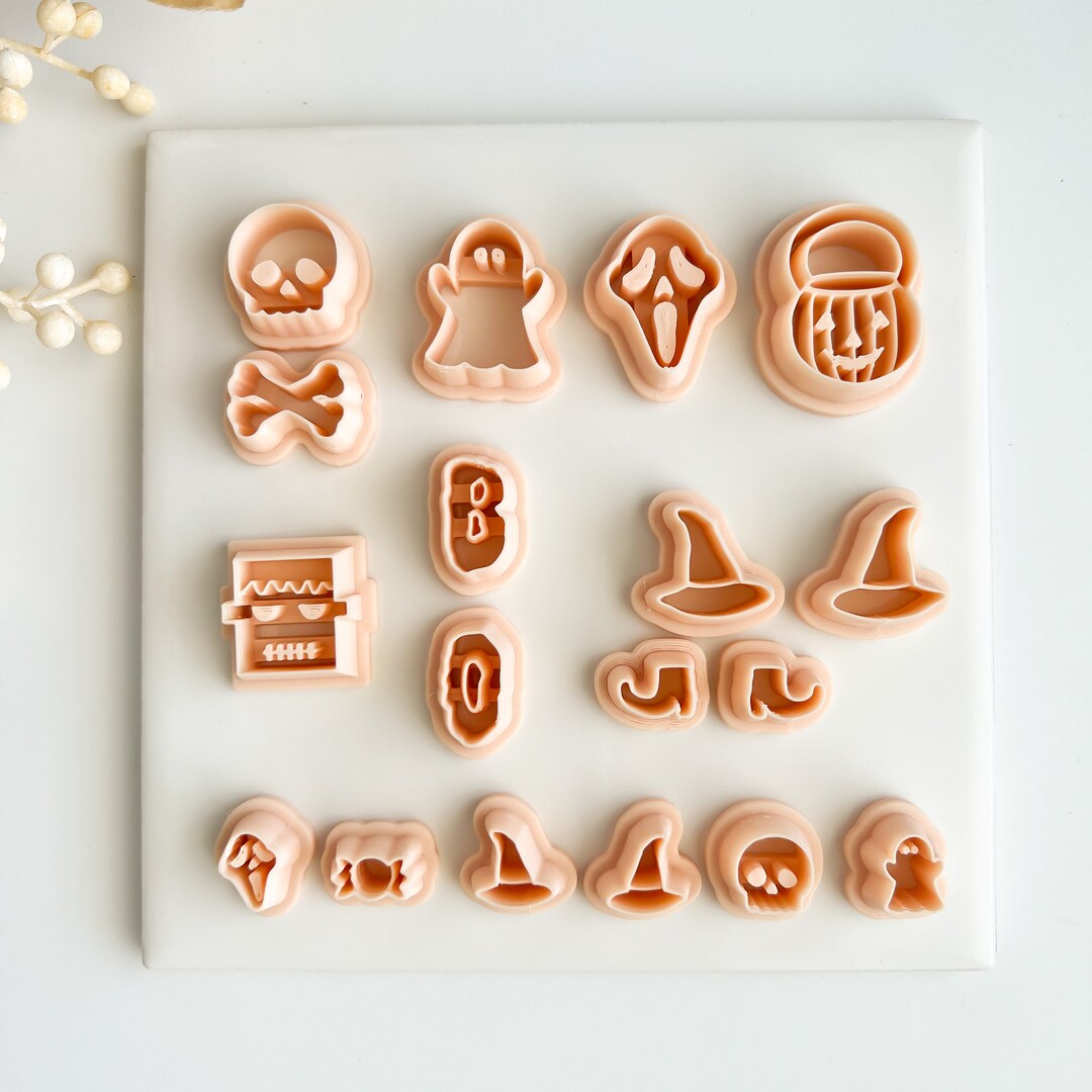 Spooky Bundle Embossed Fall Stud Clay Cutter Set Spooky Halloween ...