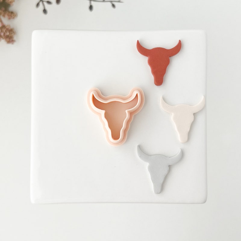 Clay Bull - Etsy