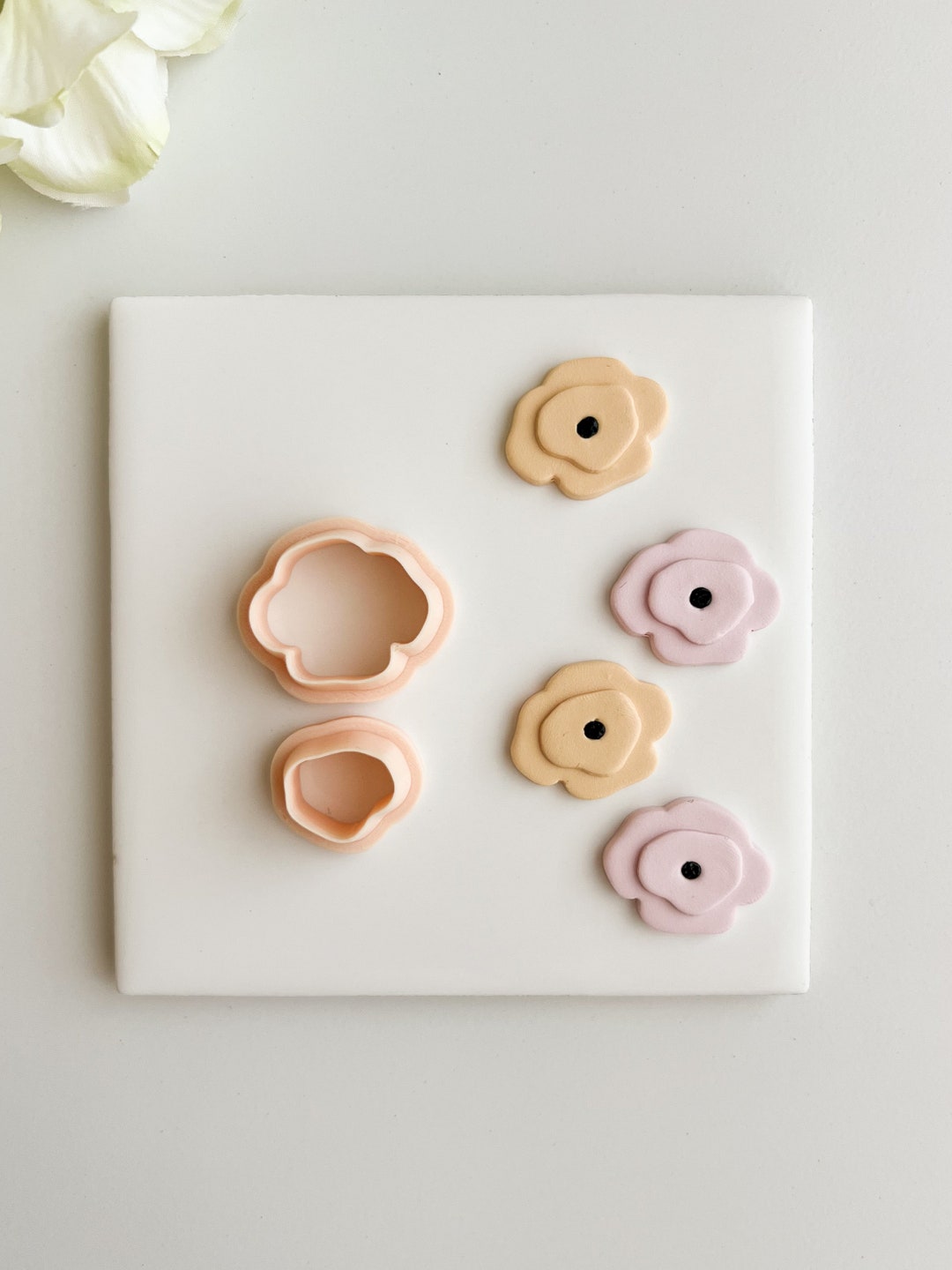 Poppy Flower two Part Spring Garden Cottage Core Embossed Tapered ...