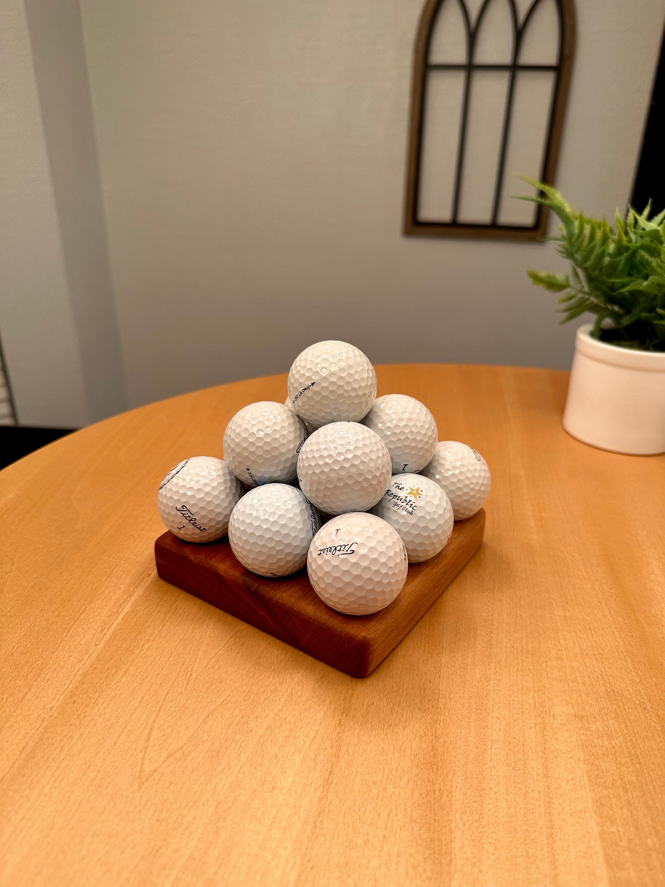 Range Ball Pyramid