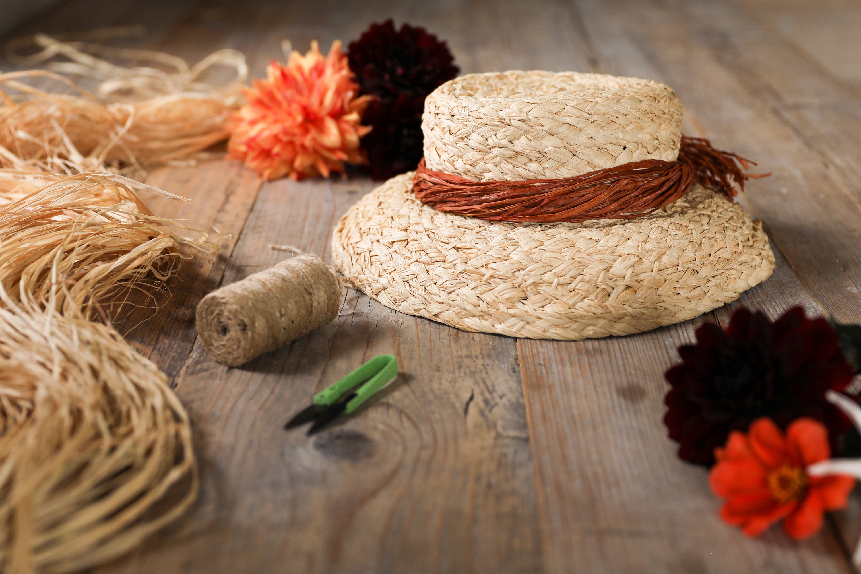 DIY Raffia Yarn Hat Pattern Beginner's Guide to Dyeing, Plaiting ...