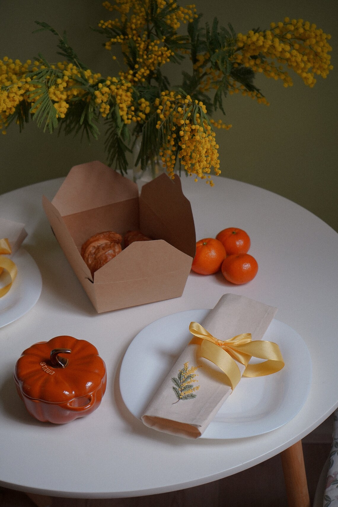 Set of 4 Embroidered Table Napkins - Etsy