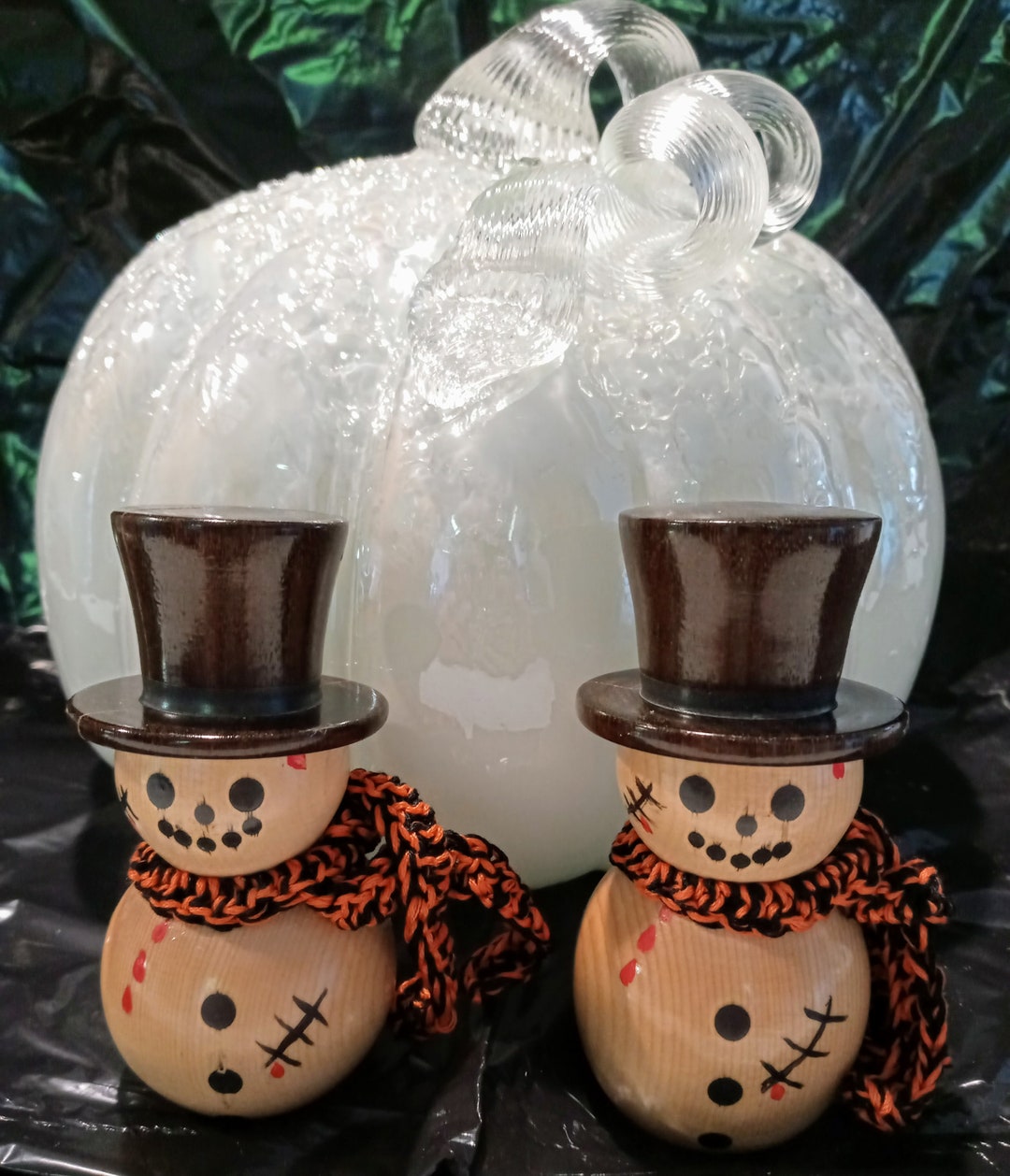 Spooky Halloween Snowman - Etsy
