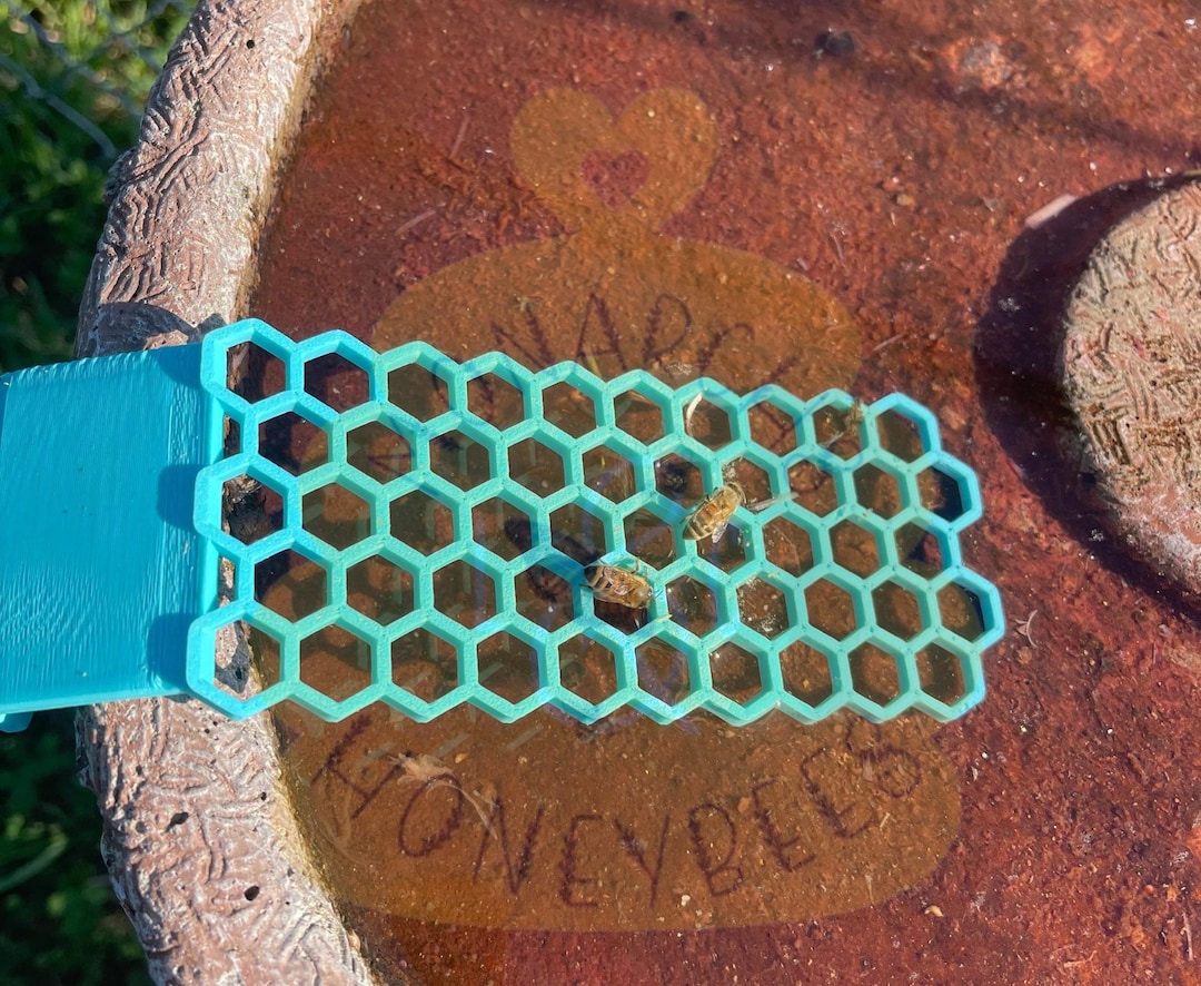 3D Printed Bee Ladder for Bird Baths - Provide a Safe Haven for Your ...