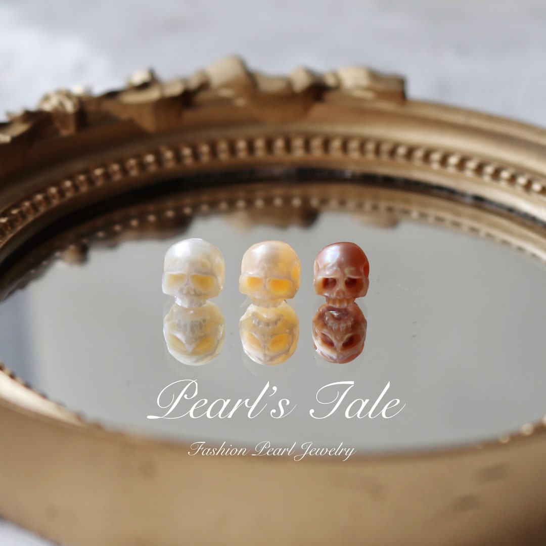 Natural Pearl Skull Stud Earrings• Hand-carved Crying Face Pearl Skull ...