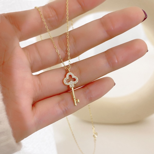 Crown Key Necklace - Etsy