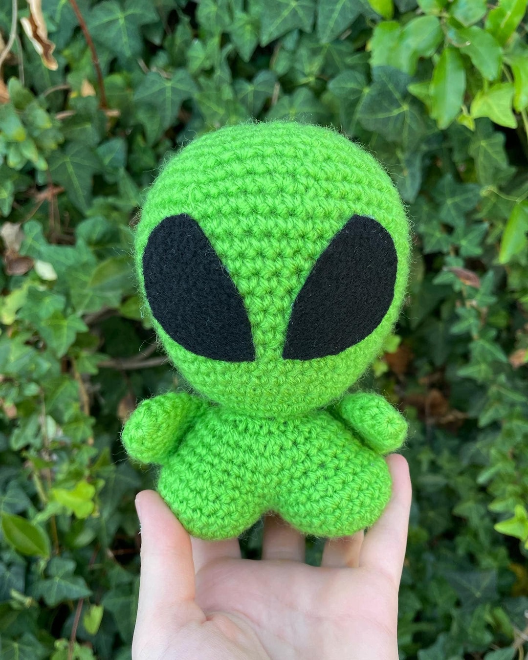 Crochet Alien Pattern - Easy Beginner Crochet - Crochet Mini Alien ...